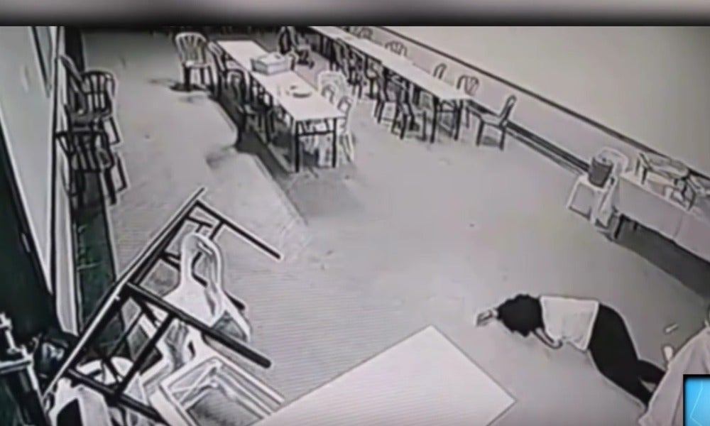 Terrifying Ghost Attack Captured On Camera In Malaysia - WORLD OF BUZZ