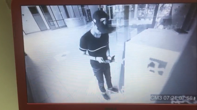CCTV Footage Captures Malfunctioning ATM In KL Spitting Out RM10,000 ...