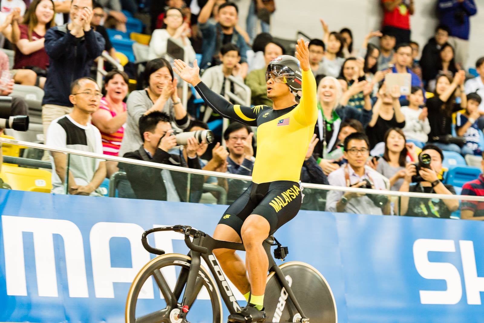 M'sian Cycling World Champ 'Rocketman' Hilariously Turns into ...