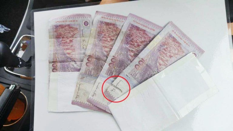 Malaysian Lady Furious After Allegedly Receiving Fake RM100 Notes from ...