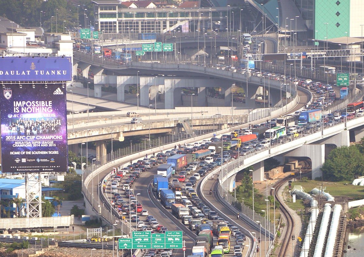 New MRT Service Connecting Johor to Singapore to Start in December 2024 ...