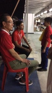 Video of Kid Flashing Middle Finger at Singapore's National Day Parade ...