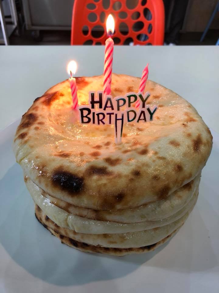 This Gooey Cheese Naan Cake is Probably the Best and Most Malaysian ...