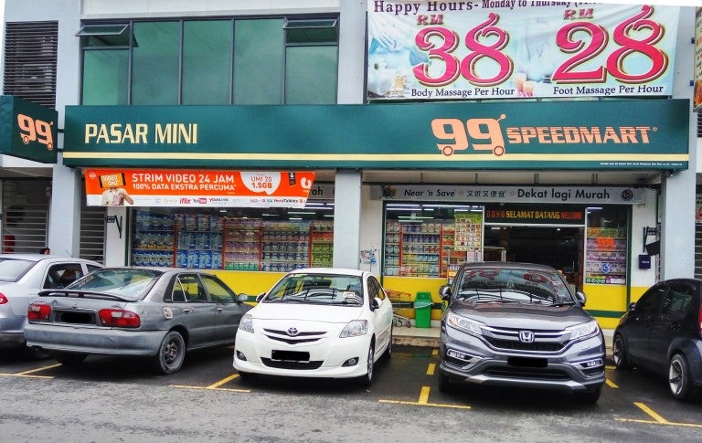 8 Inspiring Facts of 99 Speedmart's Disabled Founder Who Made It ...