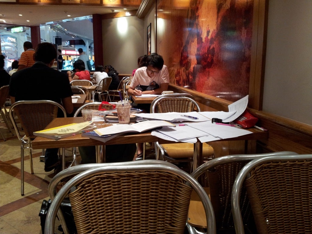 Can Cafes in Malaysia "Halau" People Who Are Hogging Tables To Work or ...