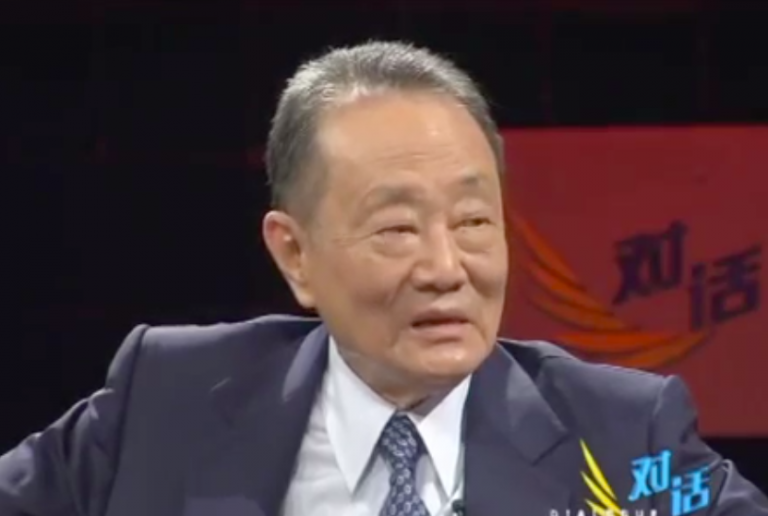 11 Inspiring Life Lessons We Can All Learn From Robert Kuok in Rare ...
