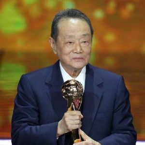 11 Inspiring Life Lessons We Can All Learn From Robert Kuok in Rare ...