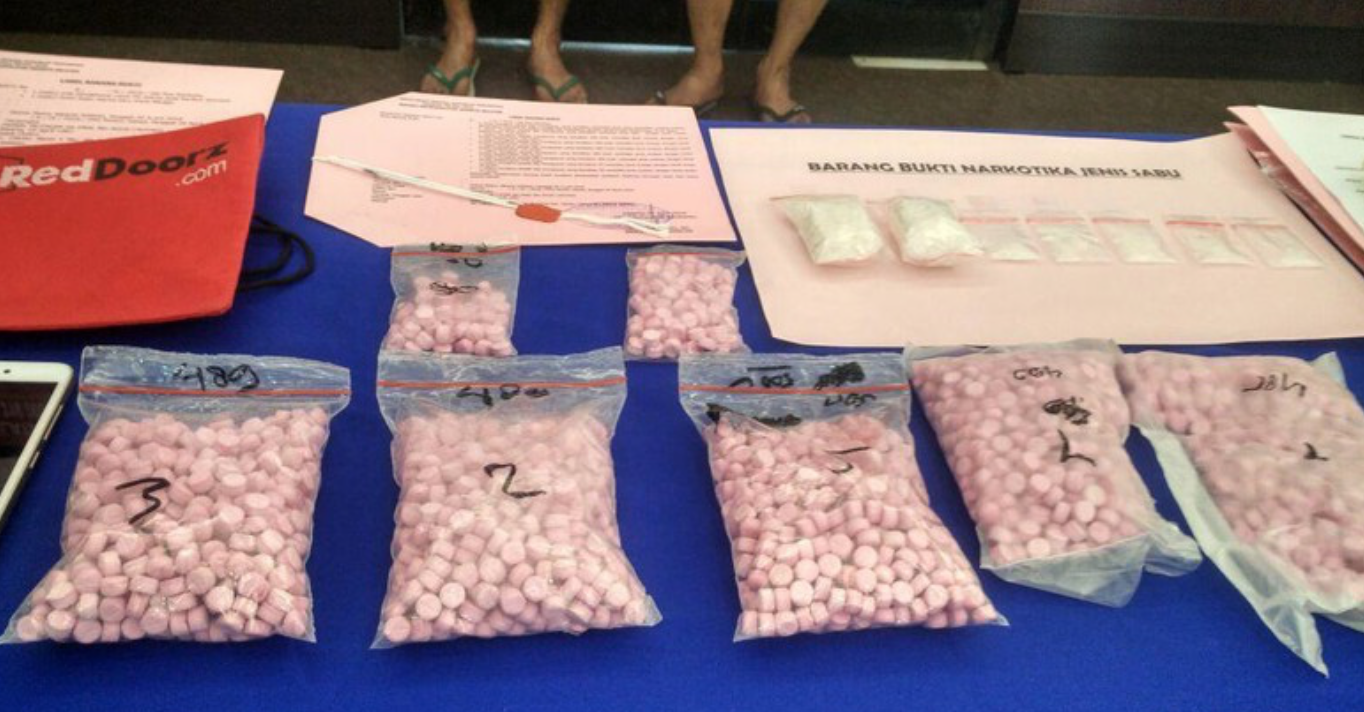 8yo Boy Shares Father's Ecstasy Stash with School Friends Thinking It ...