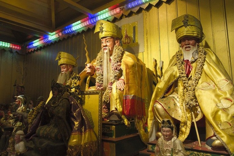 M'sian Shares Viral Tweet on the History of Datuk Kong, Netizens are ...