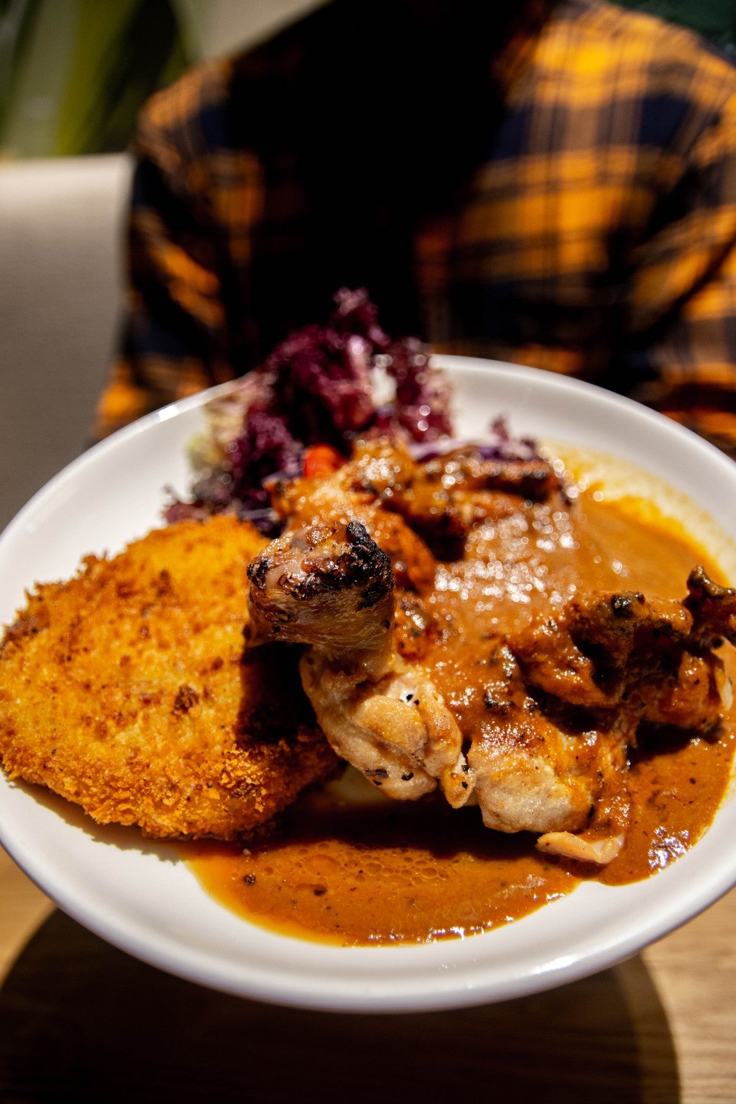 This Restaurant in PJ Serves Thick Juicy 'Har Jiong' Chicken Chop & It ...