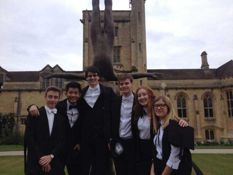 Meet Yi Hern, a 22yo Oxford Grad from JB Who Created a Running App That ...