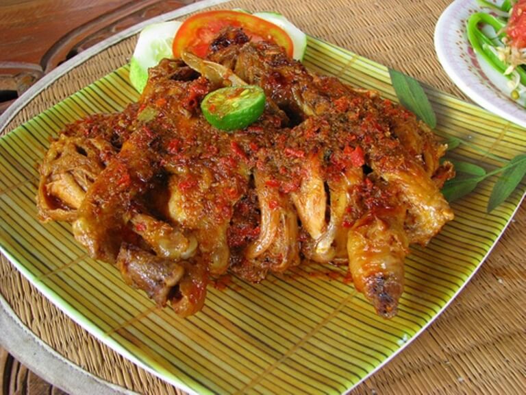 Visiting Bali Soon? Here Are 6 Must-Visit Food Spots Only the Locals ...