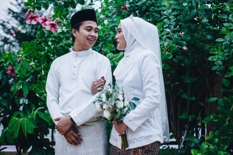 4 Just-Married Malaysian Couples Share What Guests Should REALLY Gift ...