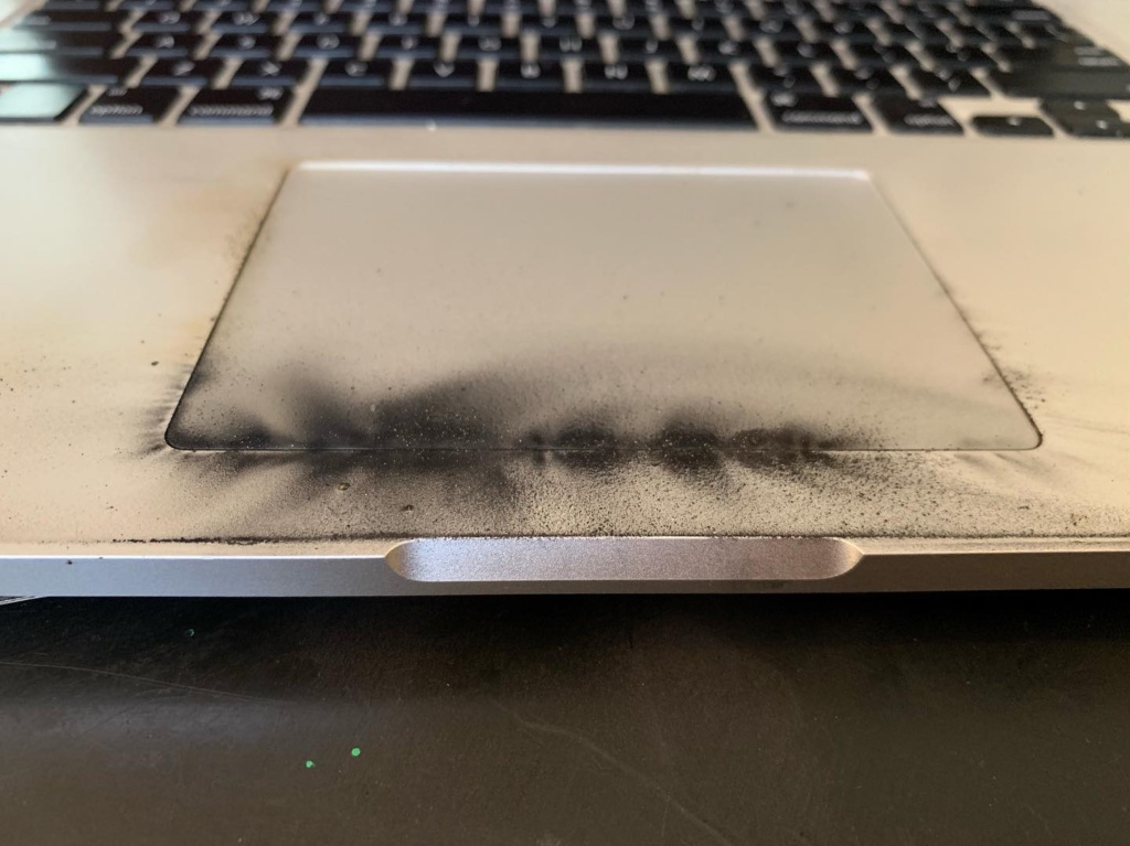 Man Shares How His MacBook Pro Suddenly Exploded & Caught Fire, Urges ...