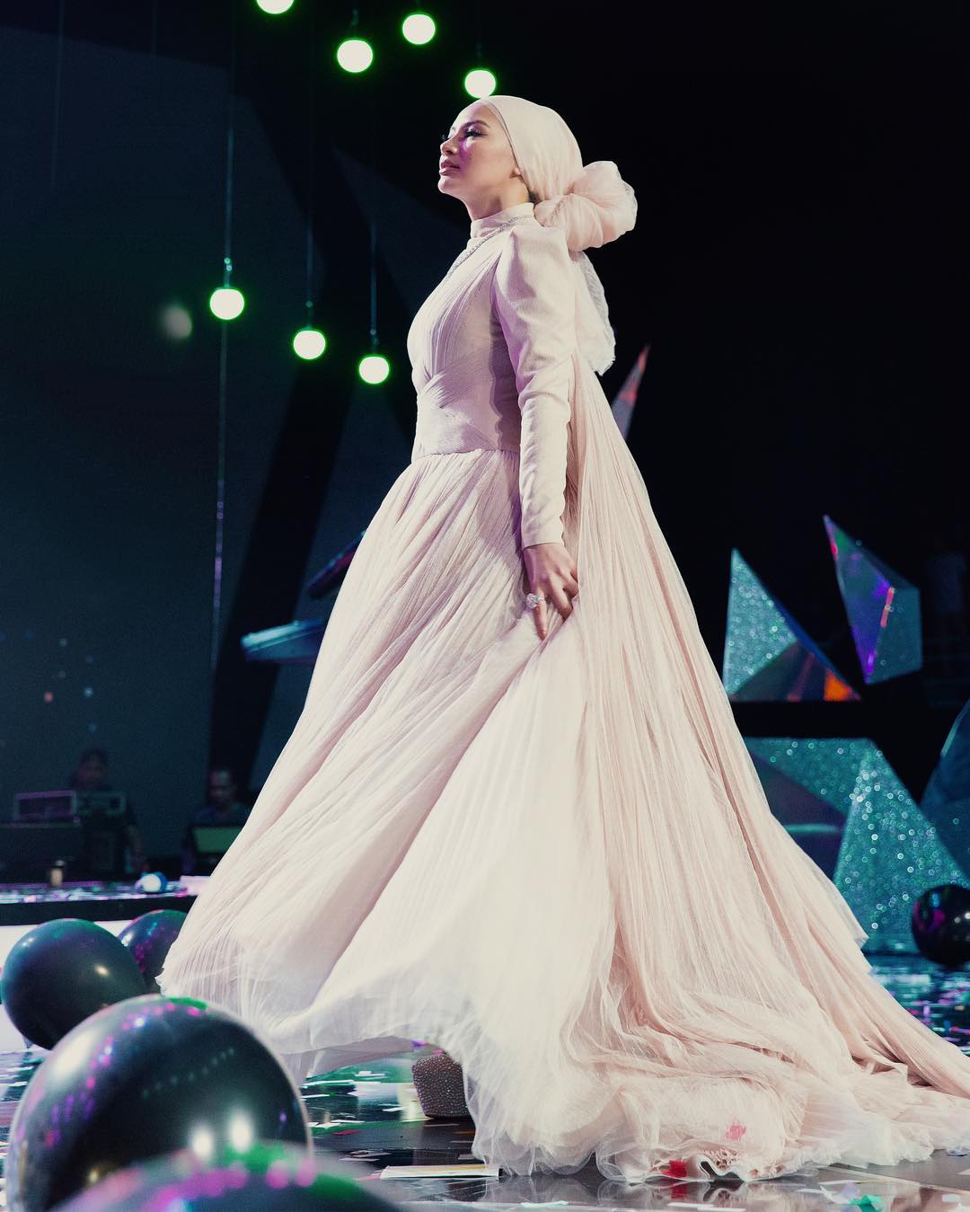 Think Short People Can't be Models? 4 M’sian Modelling Scene ...