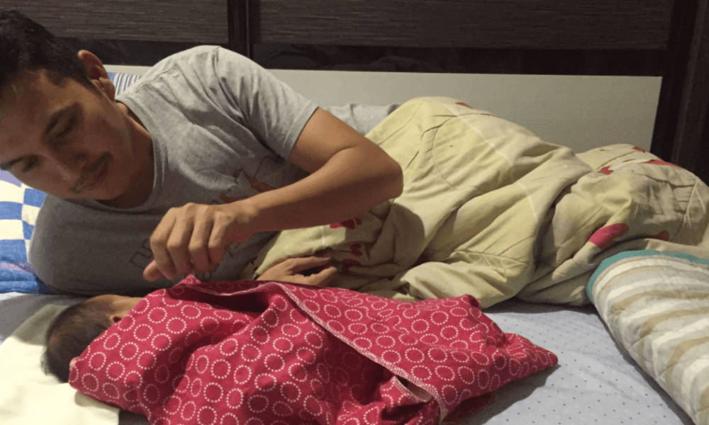 M'sian Dad Successfully Delivers Baby at Home Thanks to Calm ...