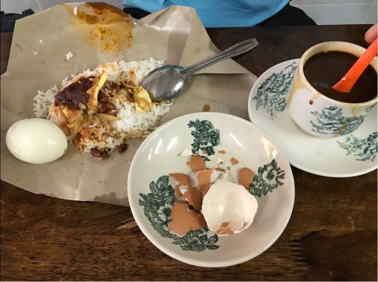 4 Must-Visit Local Kopitiams That Are Older than Malaysia and Still ...
