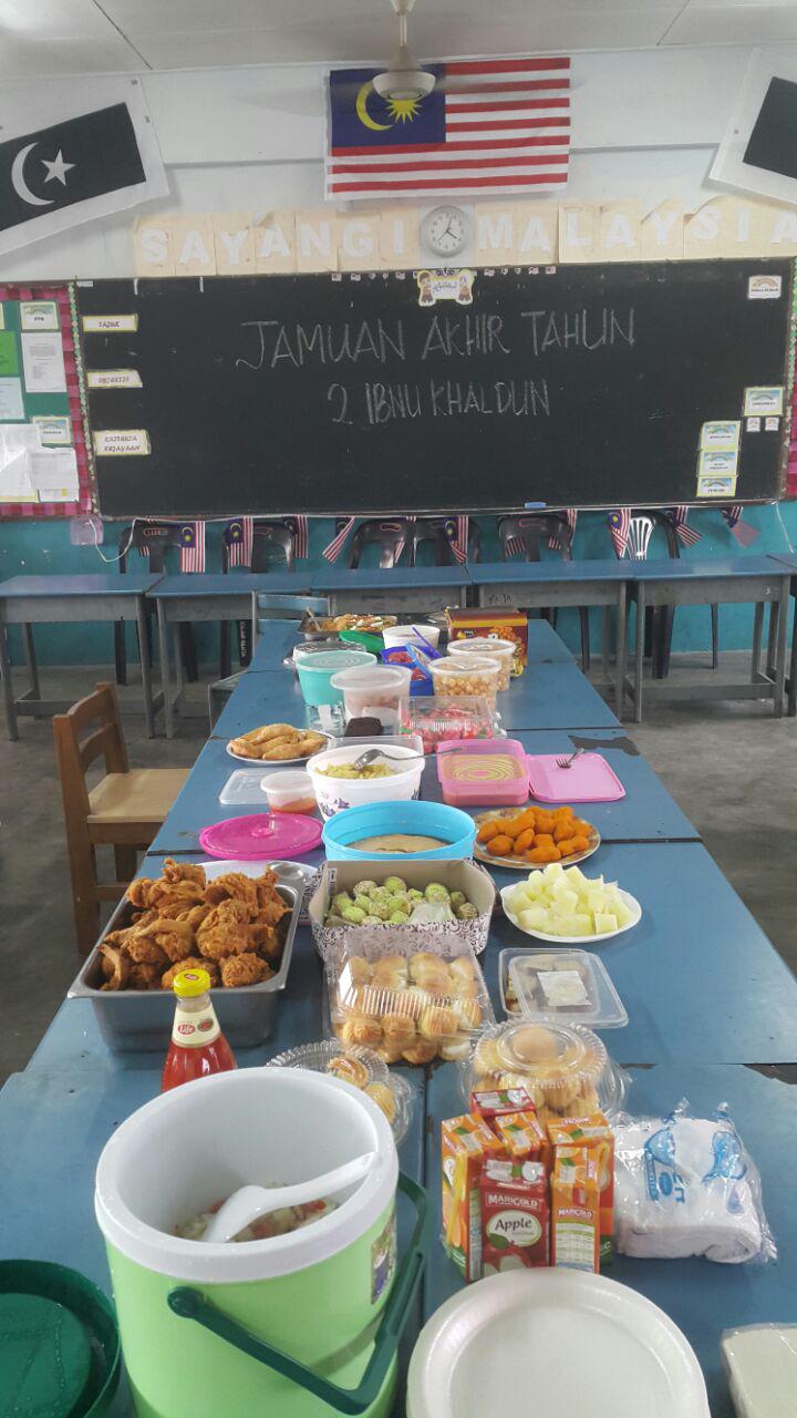 M'sian Guy Shares How Classmate Happily Prepared Food for Class Potluck ...