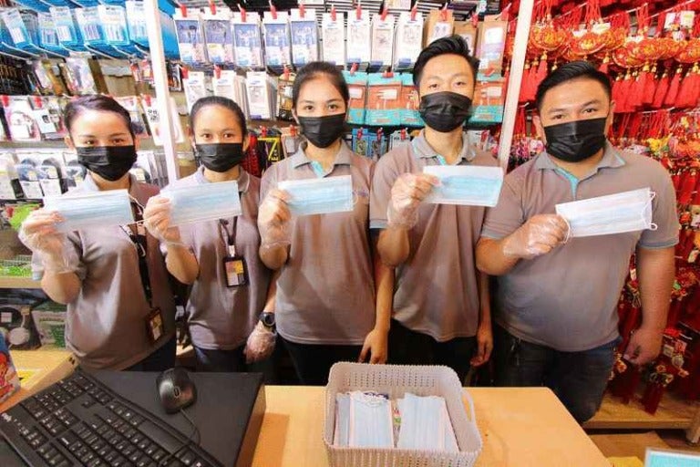 These Kind KK Stores Are Giving Free Masks To Prevent Wuhan Virus ...