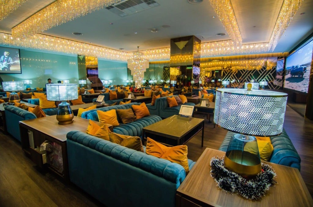 The World's FIRST Social Lounge is Now in Malaysia and Girls Get ...