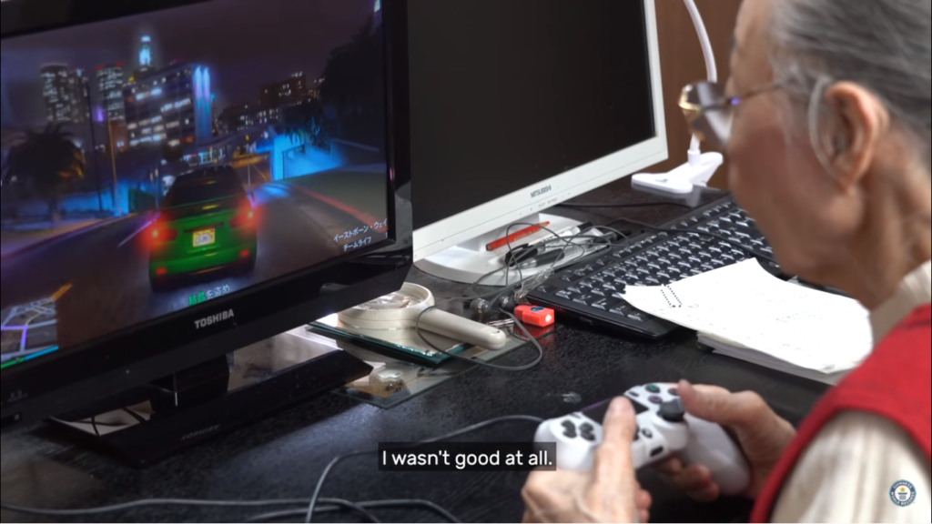 Guinness World Records: 90yo Gamer Grandma Loves To Play Shooting Games ...