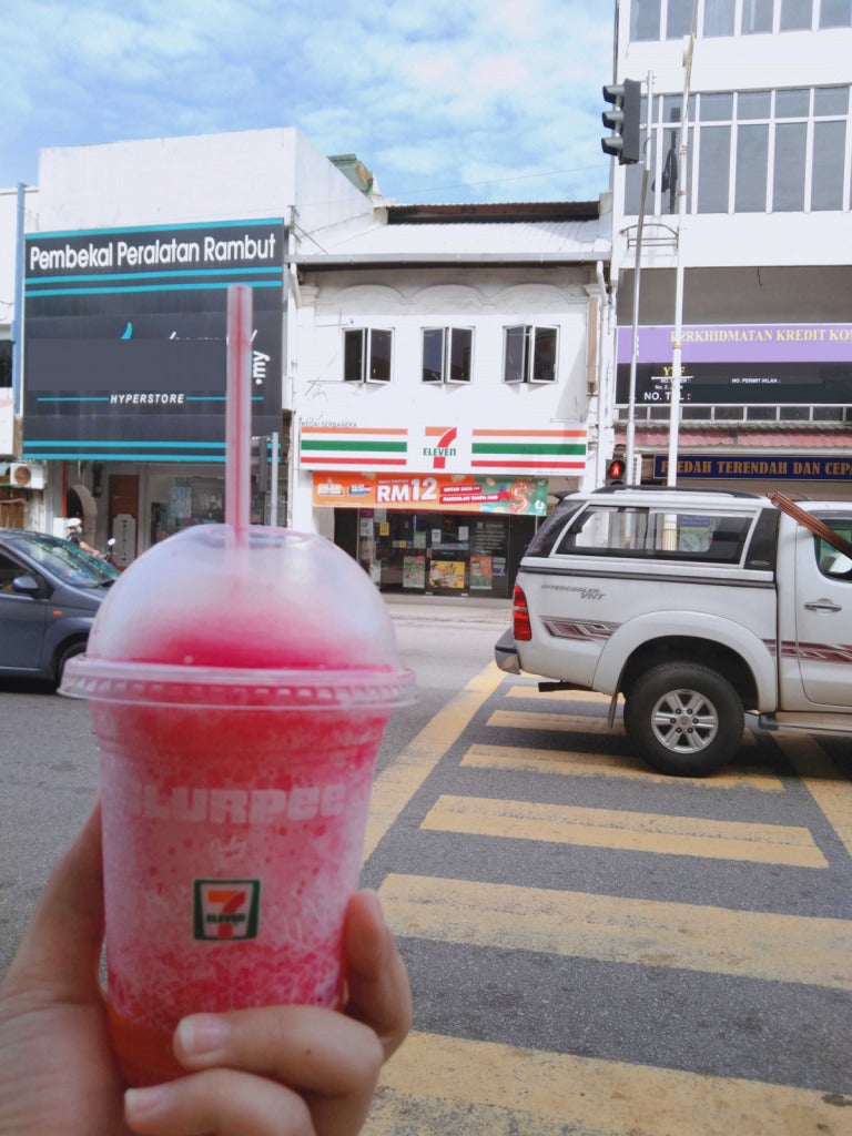 7- Eleven Has A New Melon-Flavoured Slurpee & It's So Refreshing ...