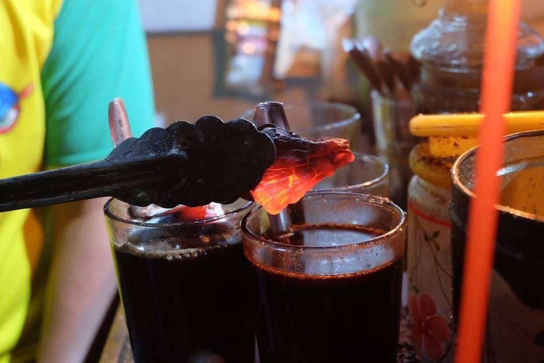 Charcoal & Coffee? Why Having Strong ‘Kopi Joss’ On An Empty Stomach ...
