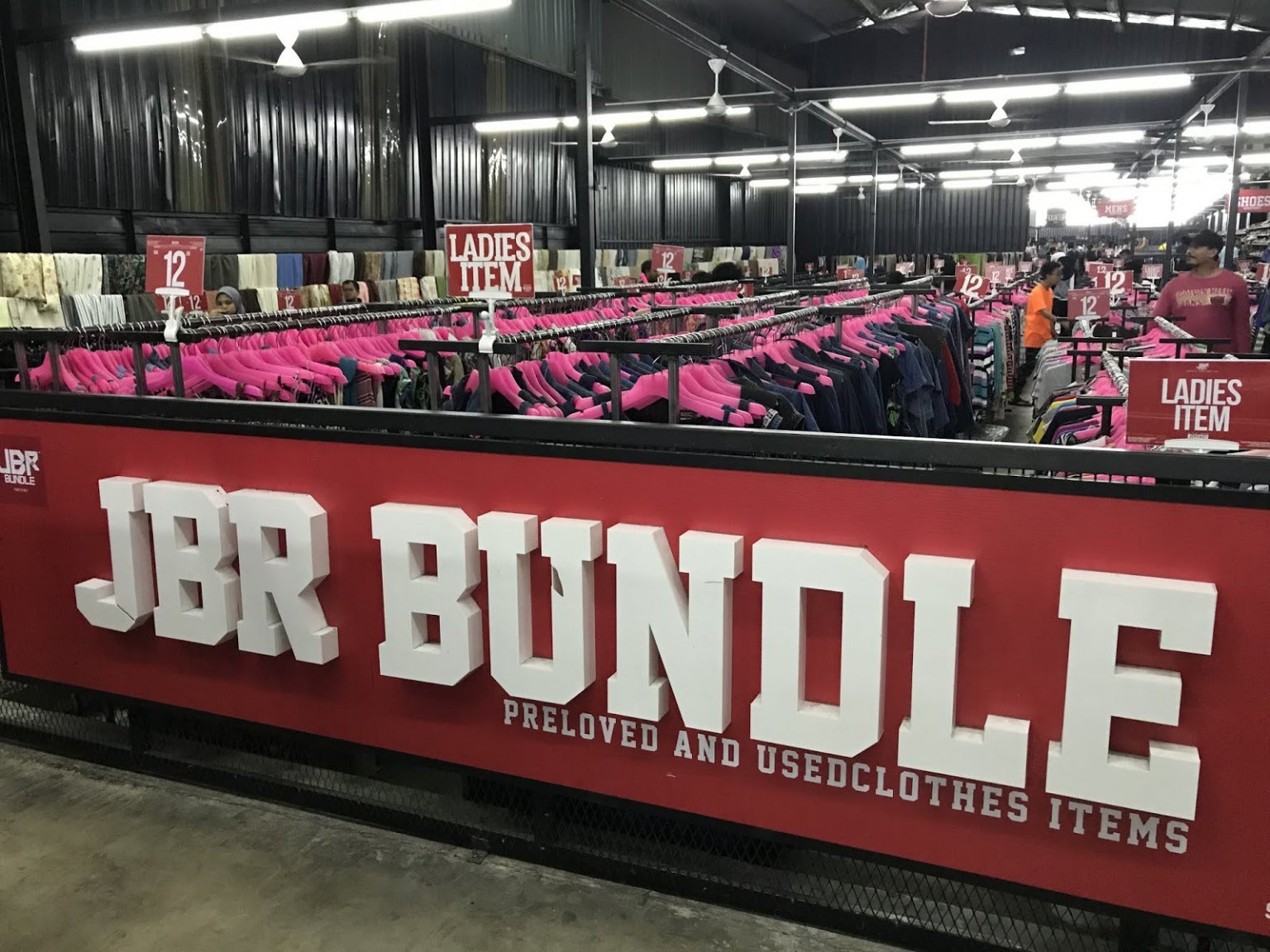 Bye Fast Fashion! Here Are 6 Thrift Stores In Klang Valley You Should ...