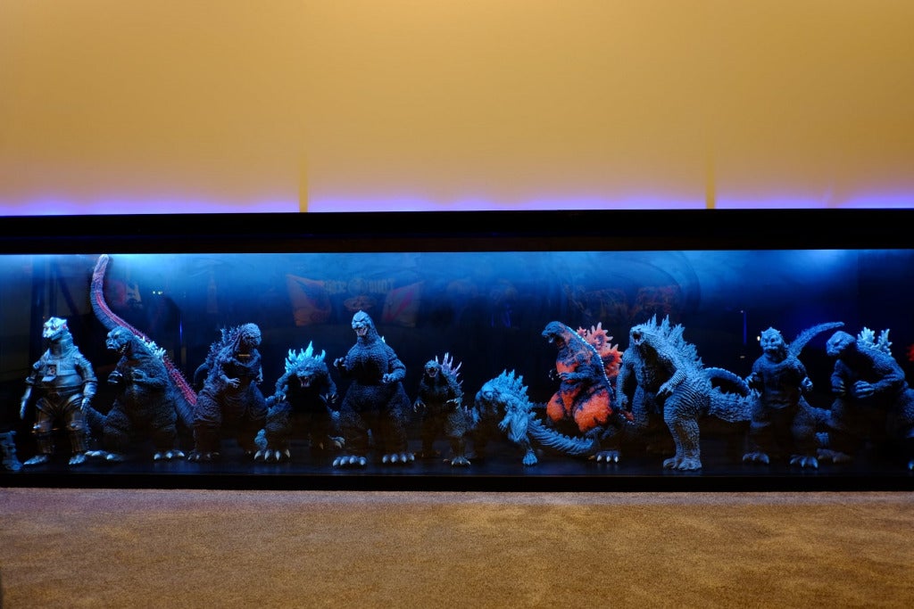 Man Builds Impressive Godzilla-Themed Home Theatre In Memory Of His ...
