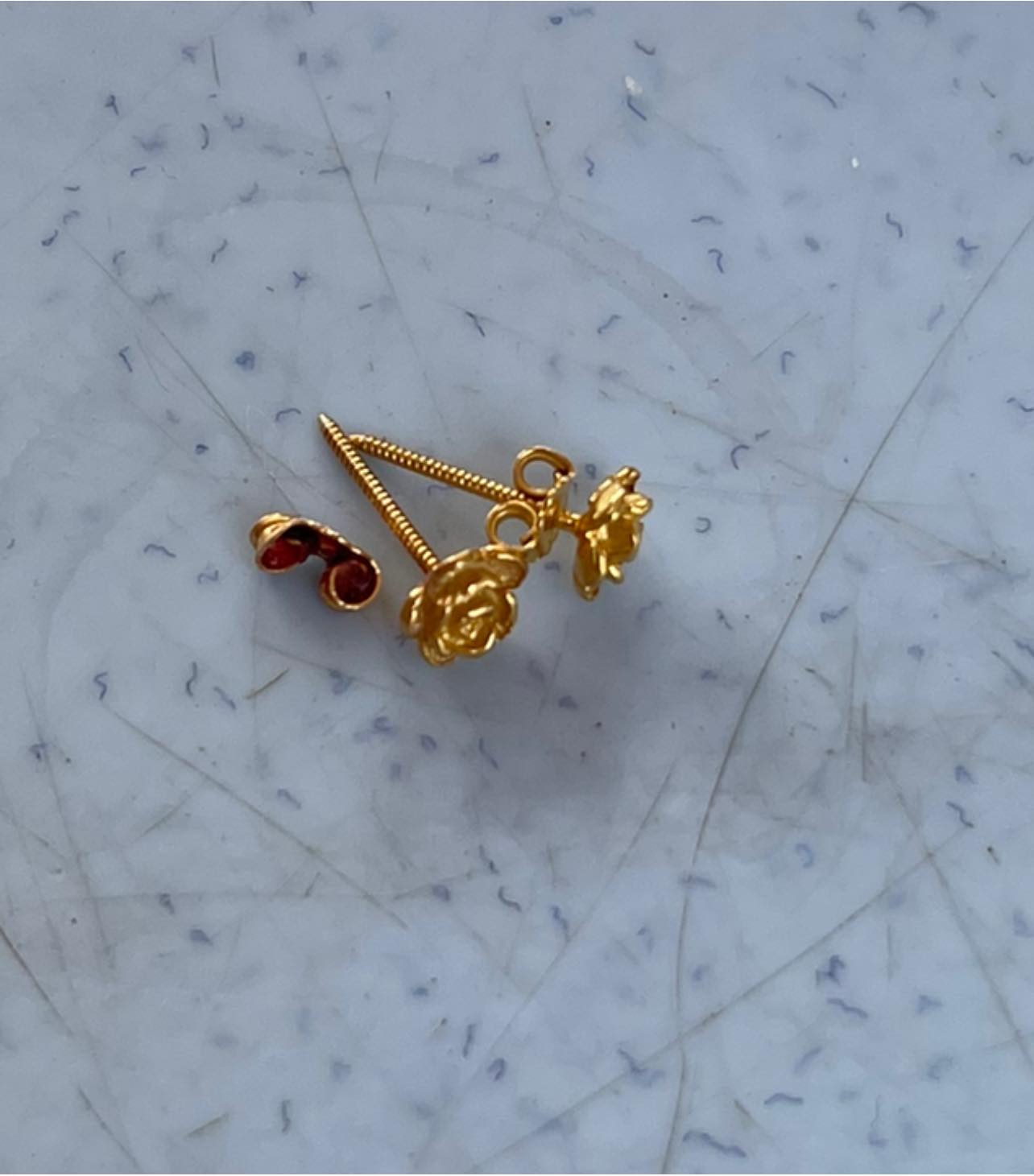 M'sian Mum Shares Horrifying Experience of Earrings Stuck In Her Child ...