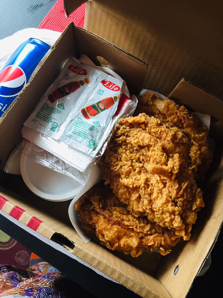 “God Knows I’m Not Lying” KFC Staff Writes Note To Customer For Failing ...