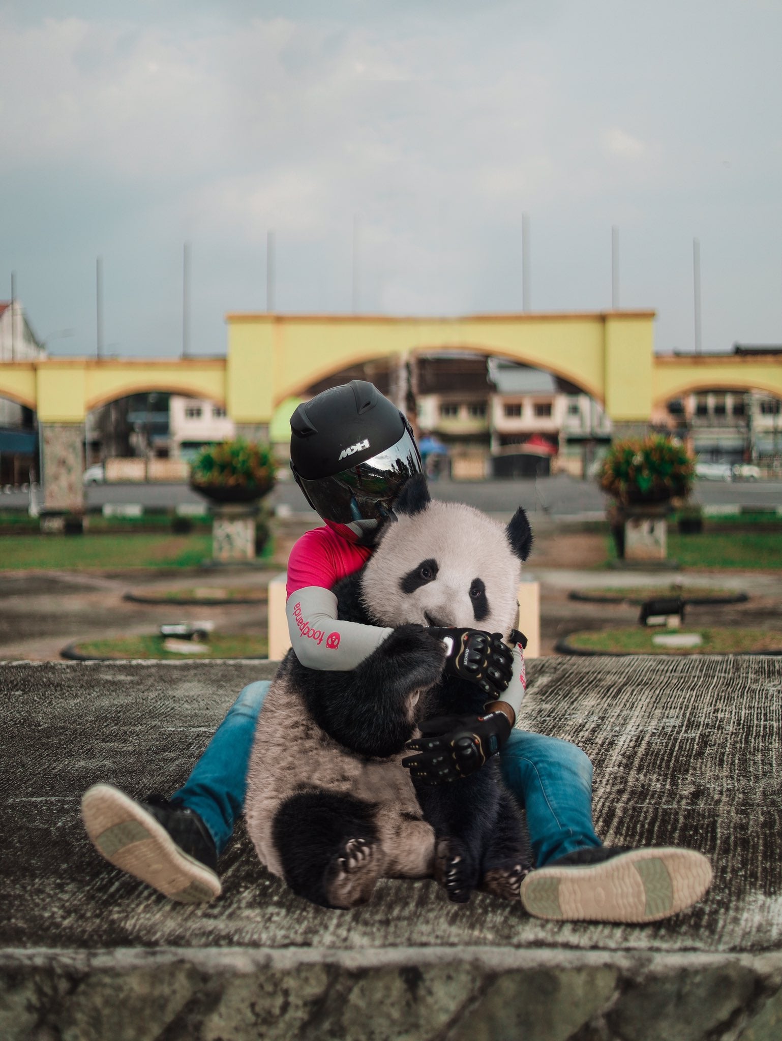 Foodpanda Rider Takes 'Panda' With Him On Last Day Of Work & Netizens ...