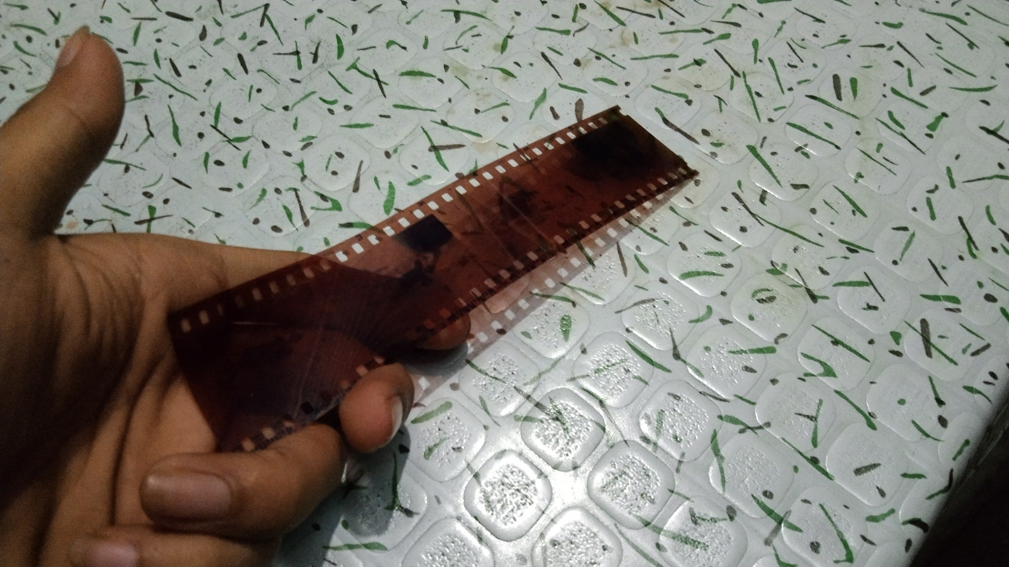 Here's How To 'Develop' Negative Films By Yourself At Home Using These ...