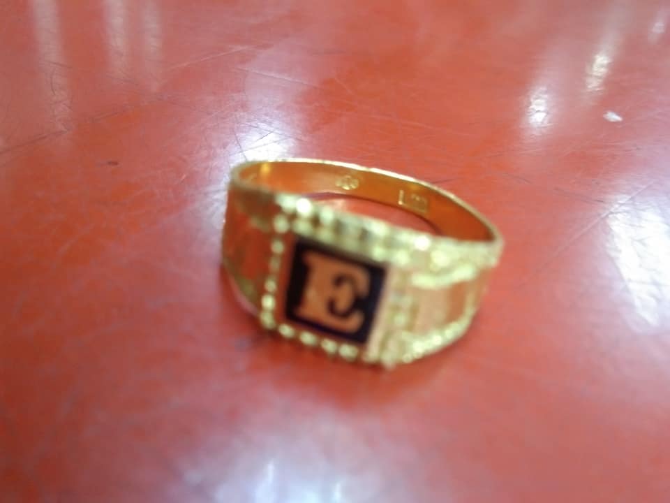 Honest Ipoh Waiter Goes Viral After Returning Customer's Gold Ring Left ...