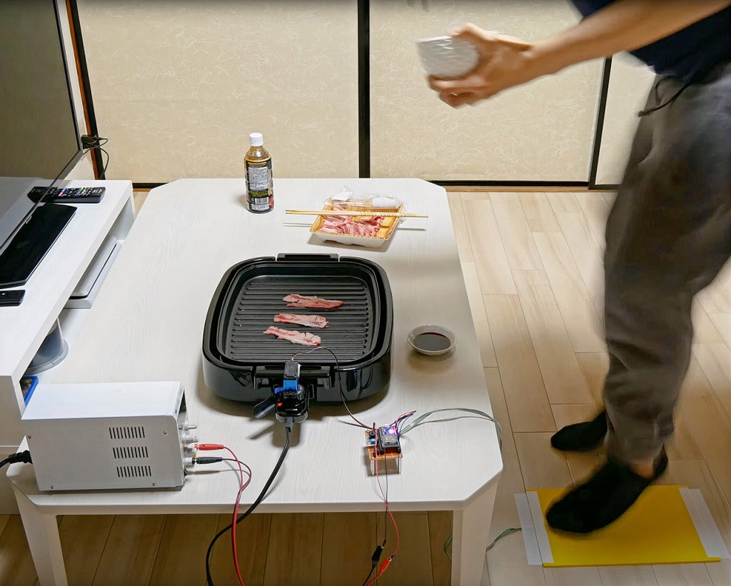 Japanese Youtuber Invents Human-Powered Grill That Makes You Work For ...