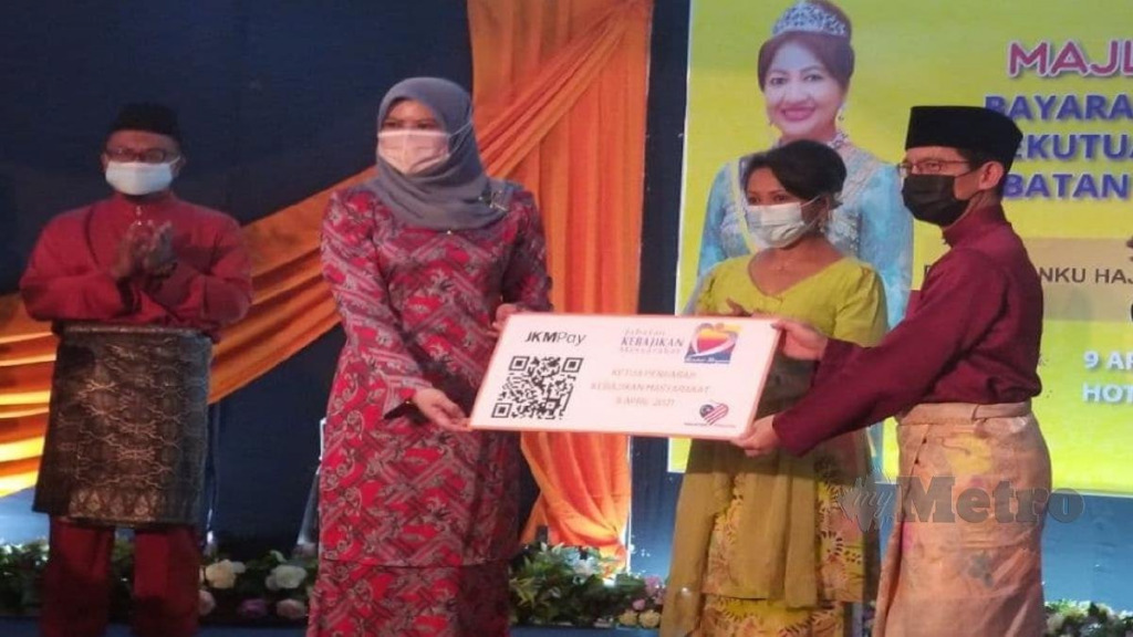 "The minister has no heart for us" - Rina Harun Slammed by OKU Groups ...