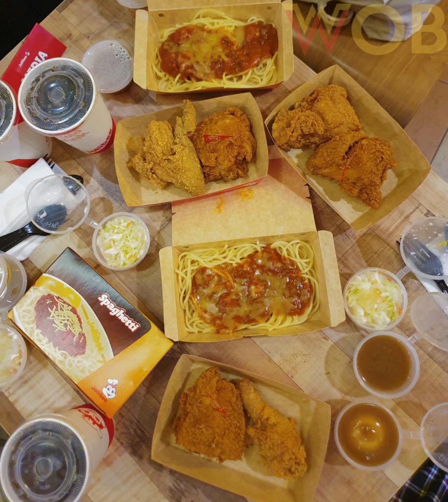 WOB TRIES: Eating At West Malaysia's 1st Jollibee & We Had a Jolli Good ...