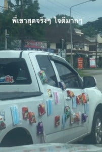 "Grab it for free" Pick-Up Truck In Thailand Has Free Stuff Stuck To It ...