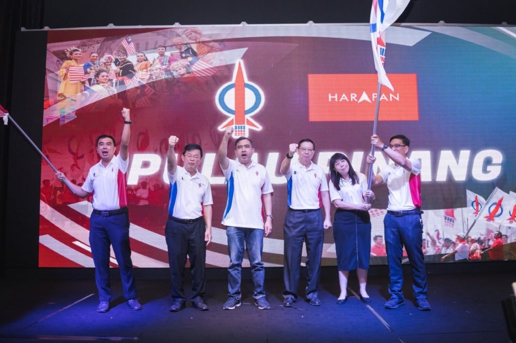 DAP Penang Offers to Pay For B40 Tertiary Students in Penang to Return ...