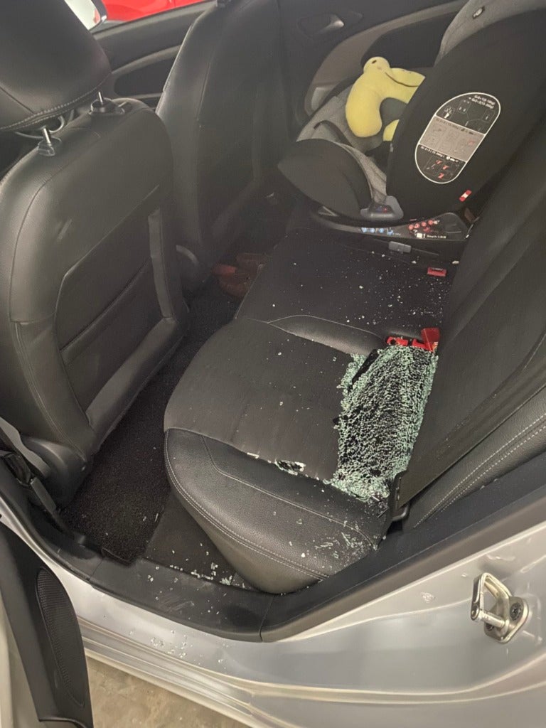 "Don't leave expensive belongings in the car" - M'sian's Vehicle Gets ...