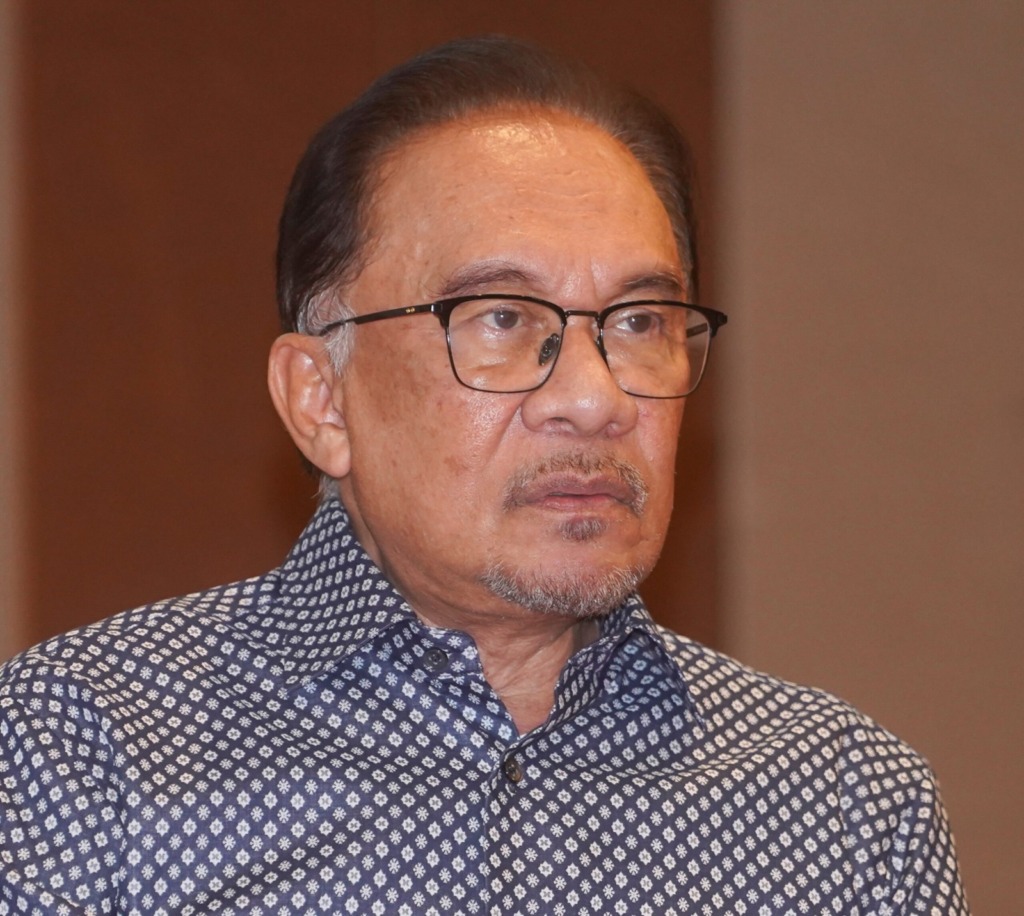 PM10 Files Defamation Suit Against Kedah's MB Who Said Anwar is a Liar ...