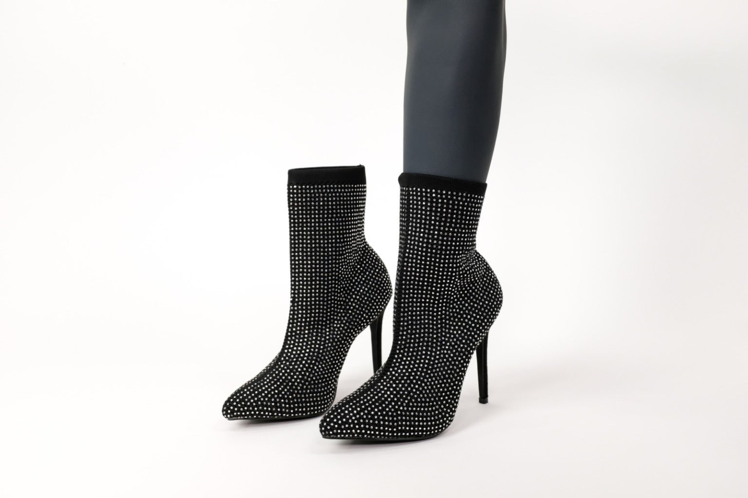 Greenpeace Germany Allegedly Finds Extremely Harmful Chemicals in SHEIN ...