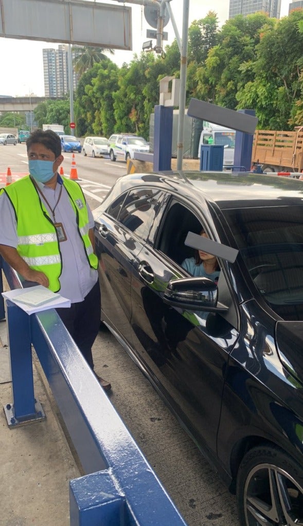 "Avoided 45 times" - Mercedes Driver Settles Outstanding Amount at Toll ...