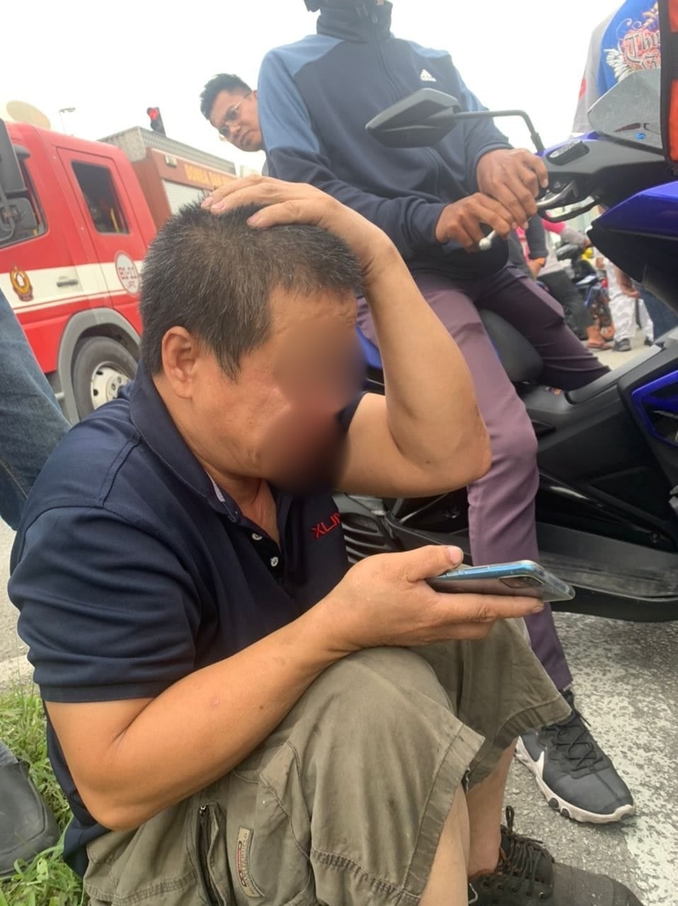 Chinese National Without License Beaten By Public After Allegedly ...