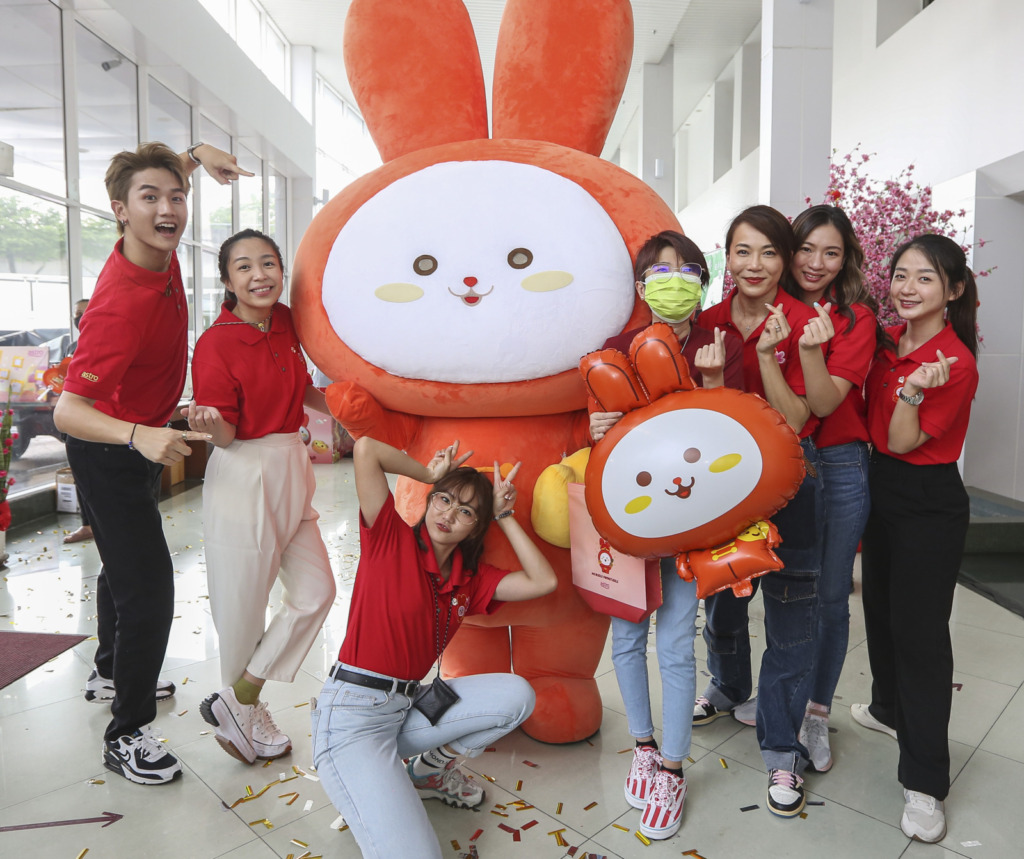 Meet the High Council Cast, Play Mechamato-Themed Games & MORE! Here's ...