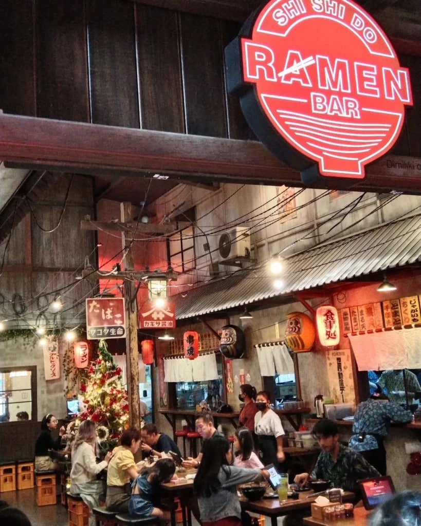 Noodle & Bread Together! Ramen Bar in PJ Introduces Croissant Ramen ...