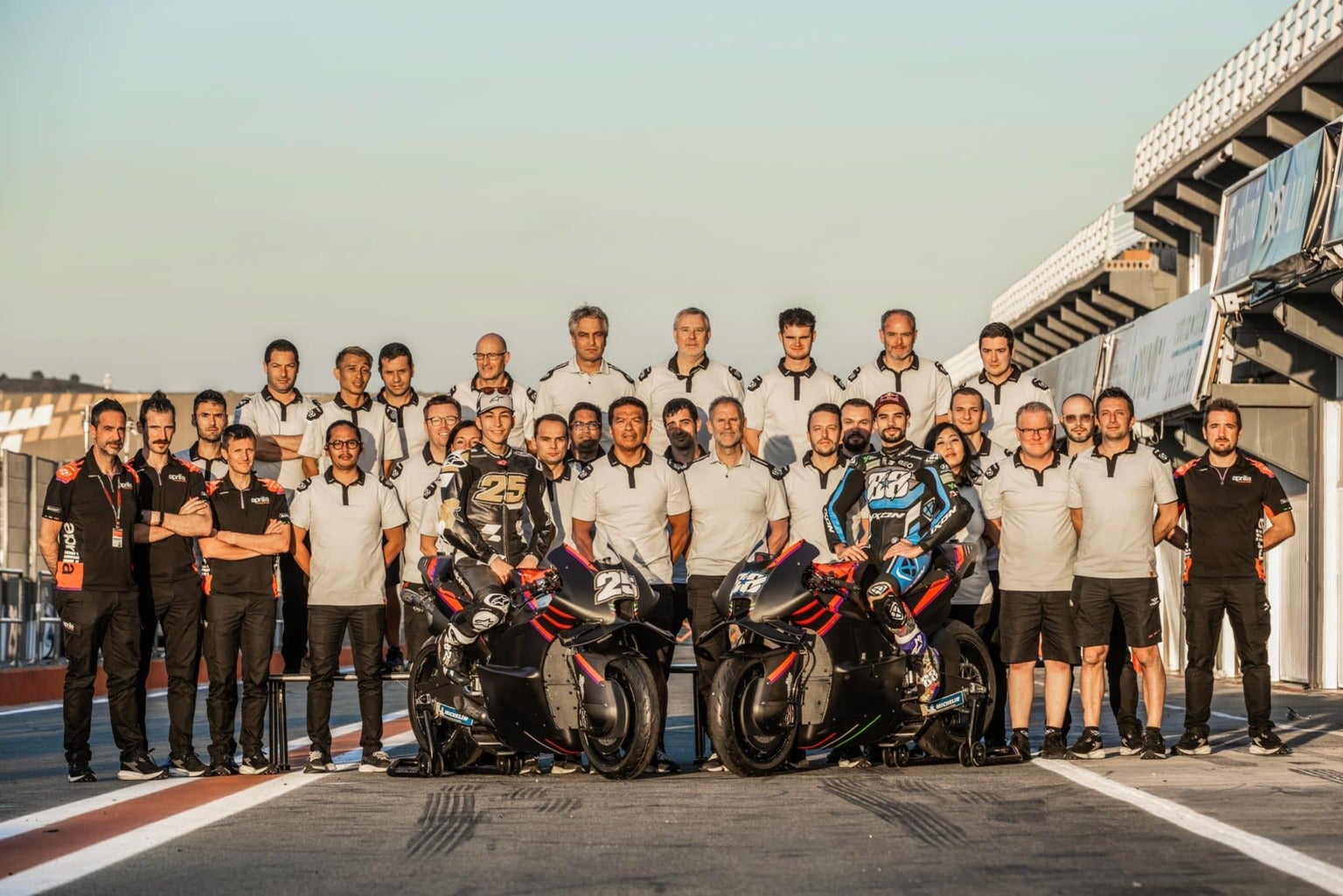 Meet The First Malay Mechanic at The MotoGP World Championship! - WORLD ...