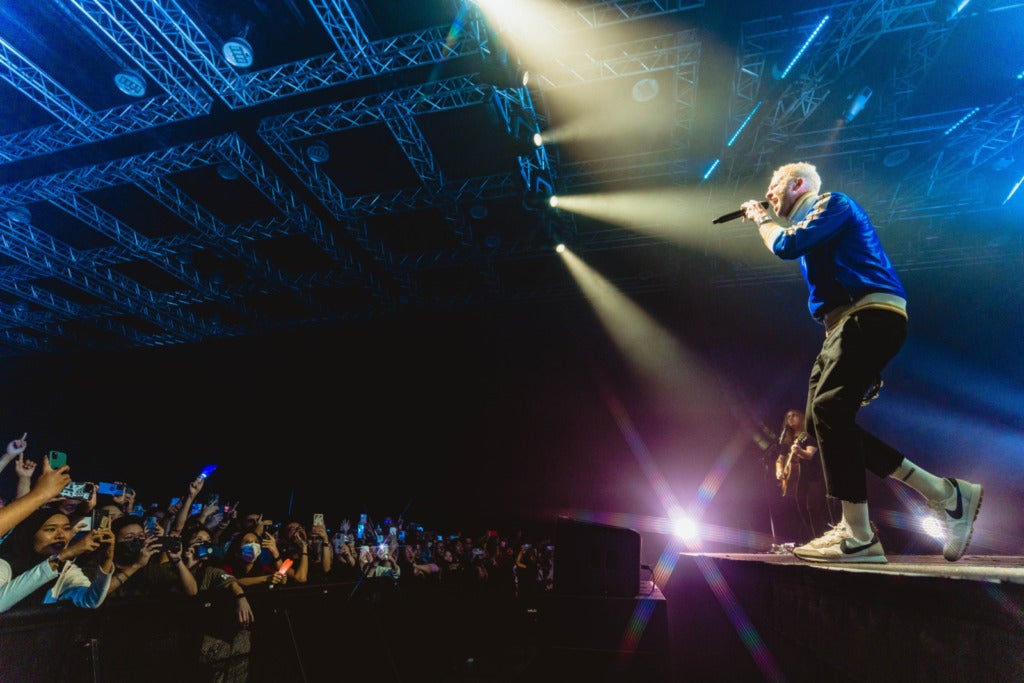 A Good, Good Life! OneRepublic Performs in Malaysia 5 Years After Their ...