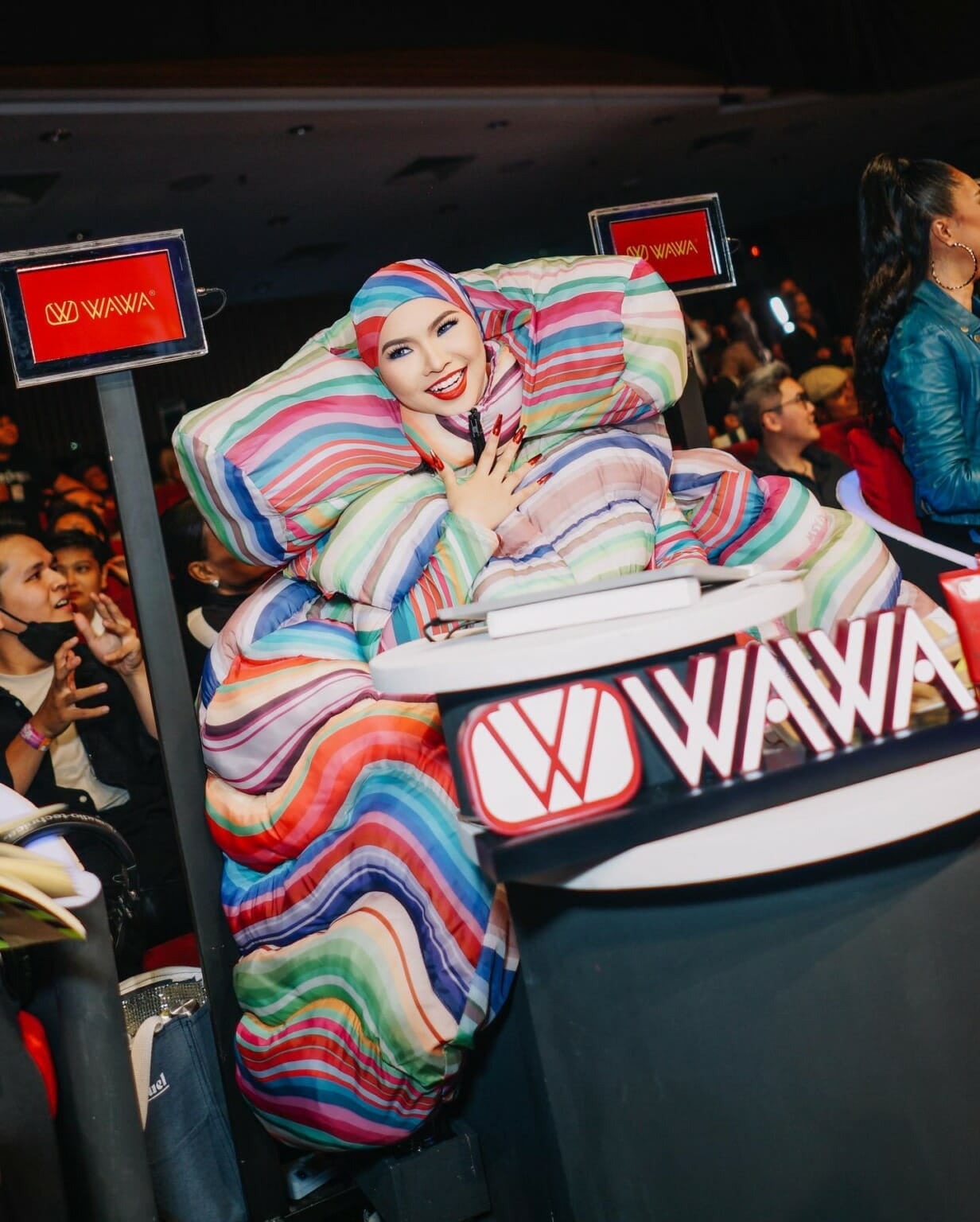 "Mattress & pillow" - Netizens Criticise Local Singer's Outfit During a ...