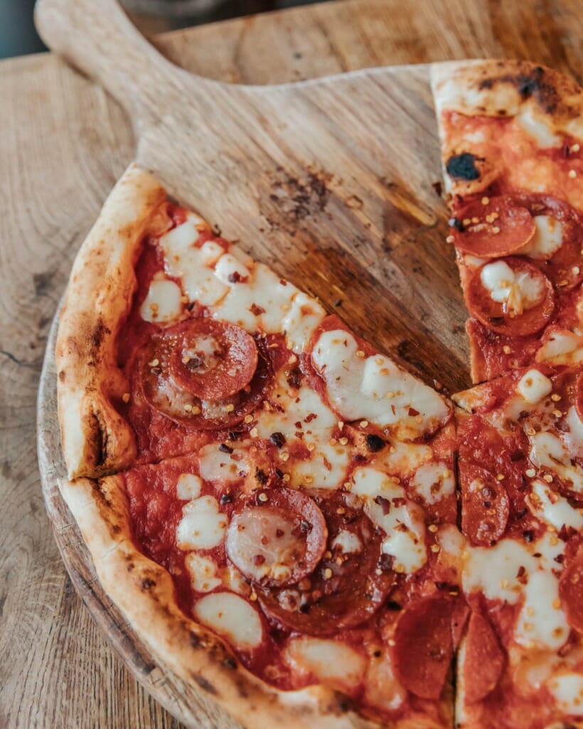 Calling All Pizza Fans! Gordon Ramsay is Opening a Pizza Restaurant at ...